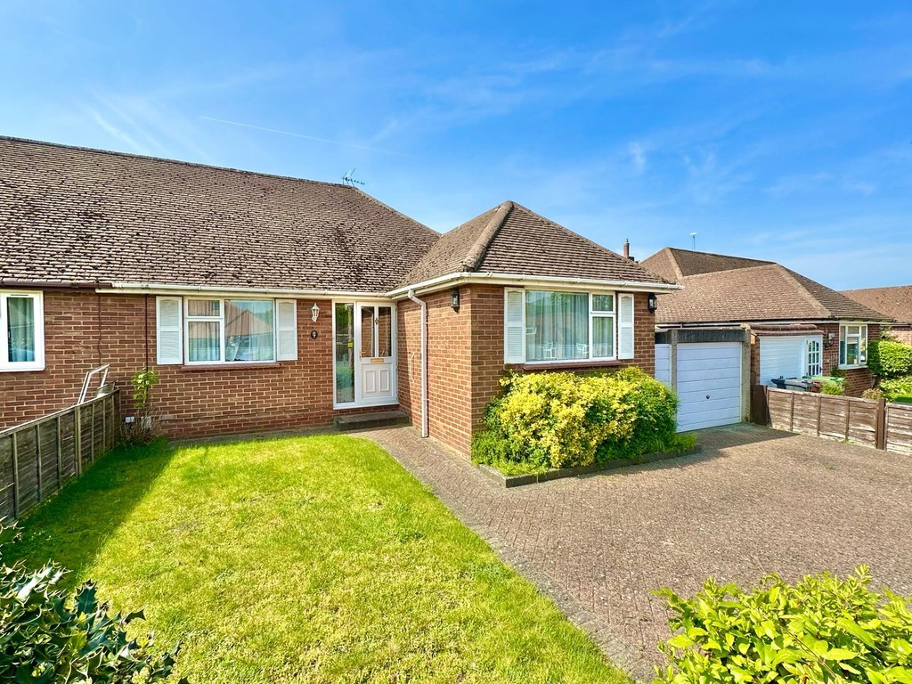 Frimley Green, Camberley, 2 bedroom, Semi-Detached Bungalow